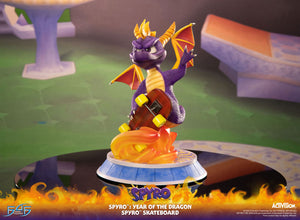 PRE-ORDER First4Figures - Spyro™: Year of the Dragon - Spyro™ Skateboa